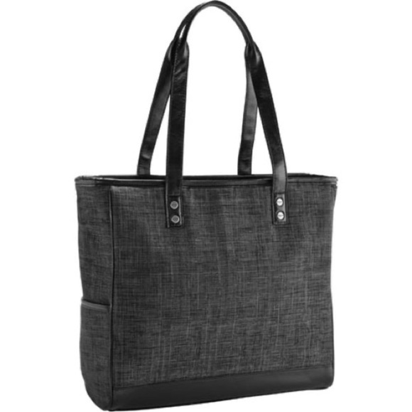 thirty-one | Bags | Thirtyone Cindy Tote Black Cross Pop | Poshmark